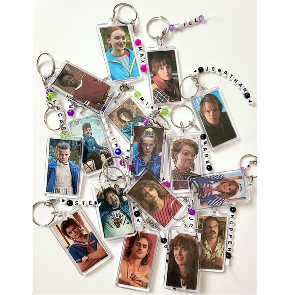Stranger Thing Keychain - Etsy