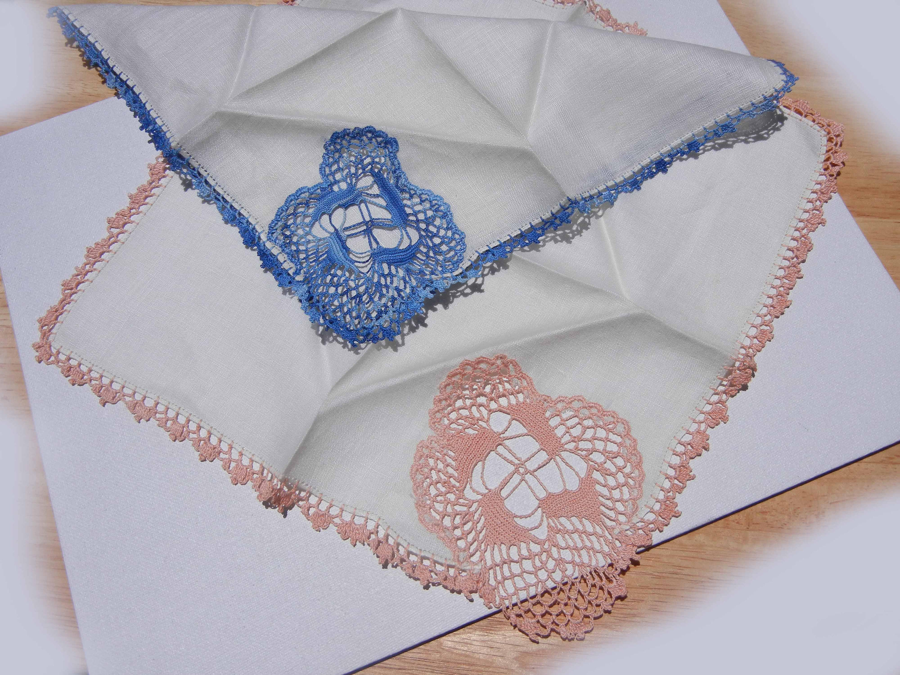 Vintage Linen Handkerchiefs With Crochet Lace Edgings and Crocheted ...