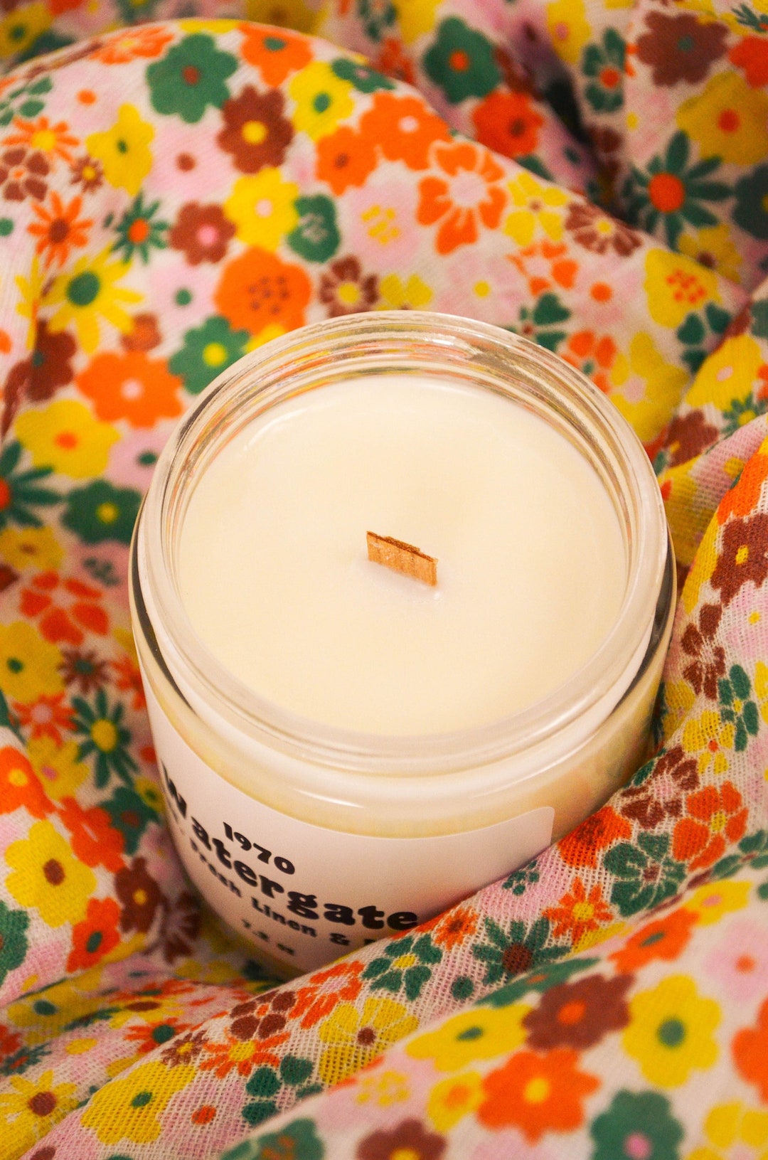 Watergate Wood Wick Scented Soy Candle 7.2 Oz / Citrus, Fresh Linen ...