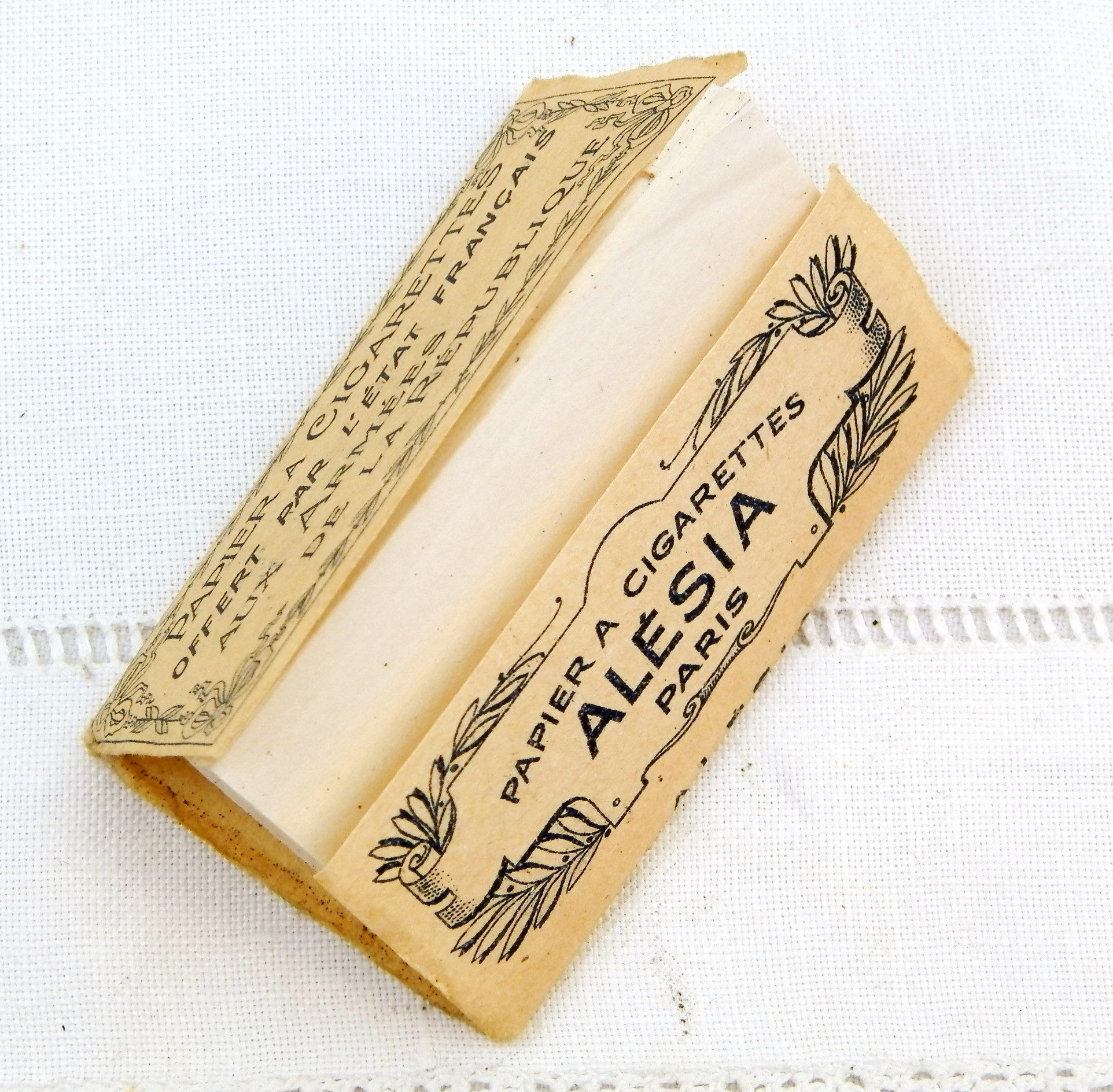 Antique WW1 Complete Booklet of Cigarette Papers Issued to the French ...