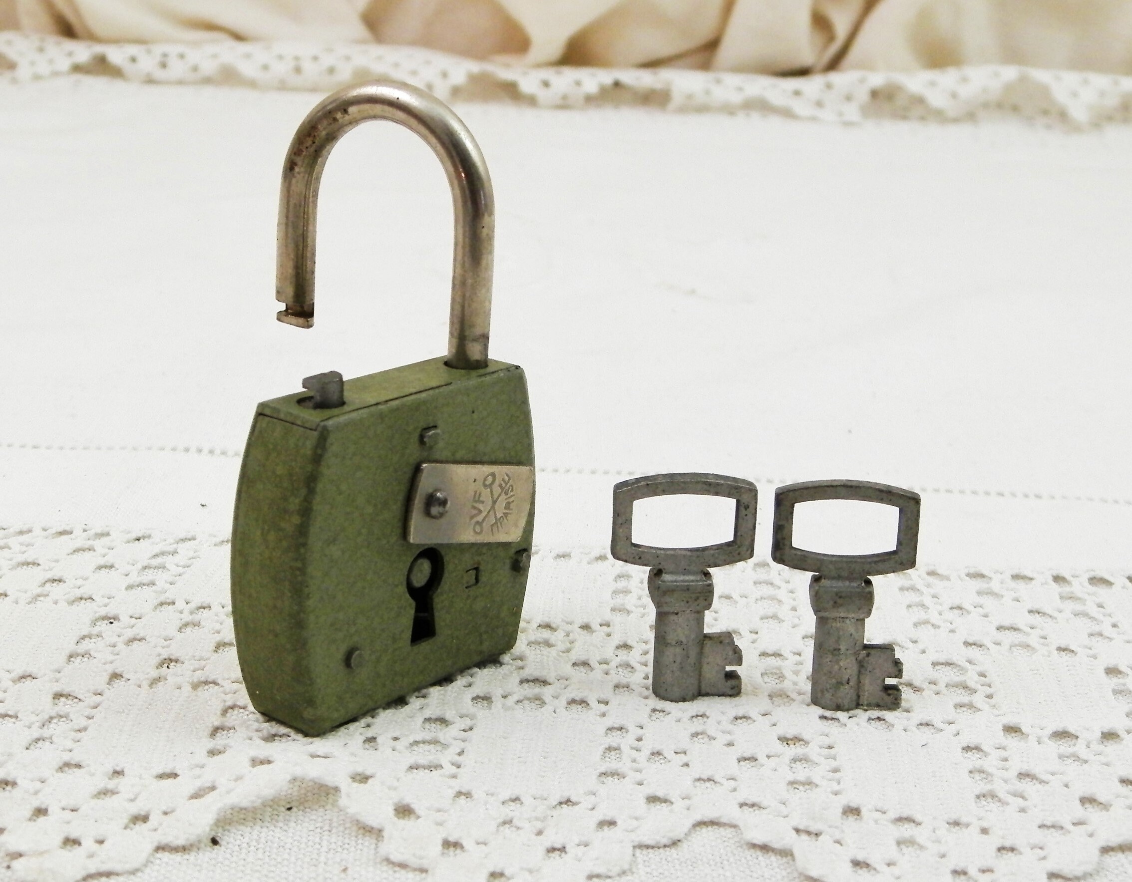 Vintage French Unused New Old Stock Industrial Green Metal Padlock with ...