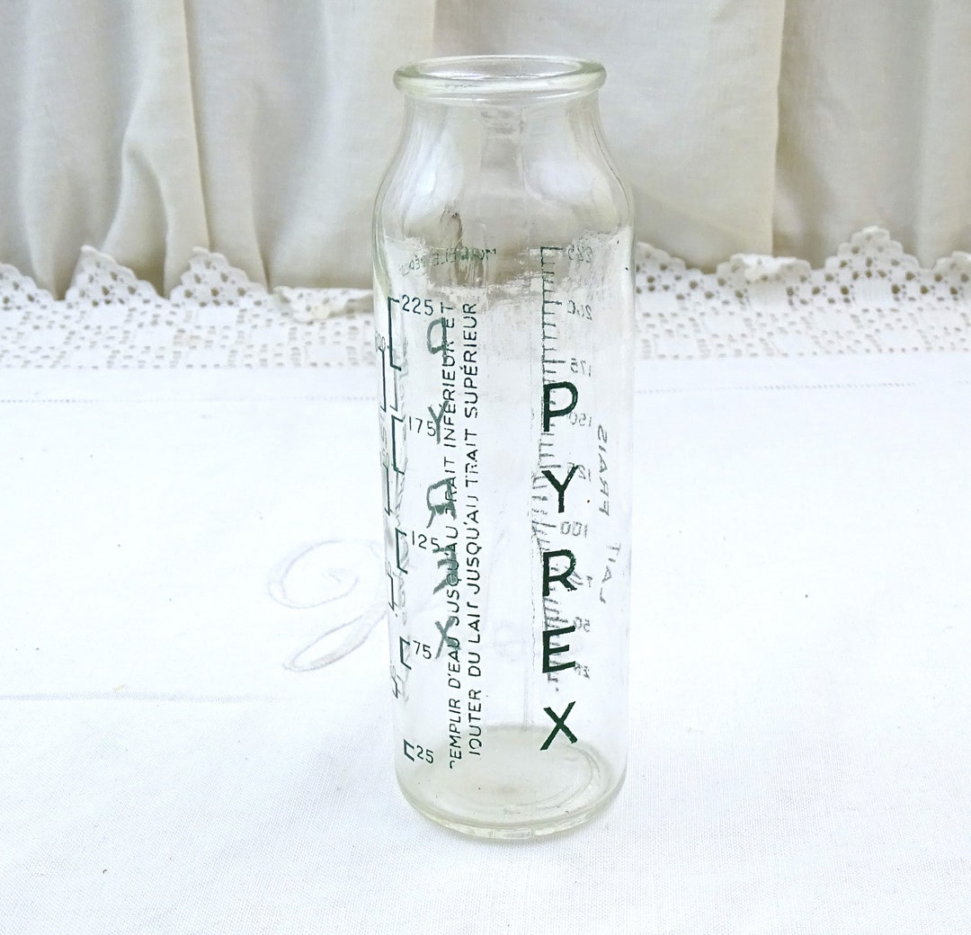 Vintage French Pyrex Glass Nursing Bottle With Green Gradated Lettering ...
