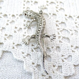 Vintage Sparkly Silver Colored Metal Lizard Pin With Red Glass - Etsy