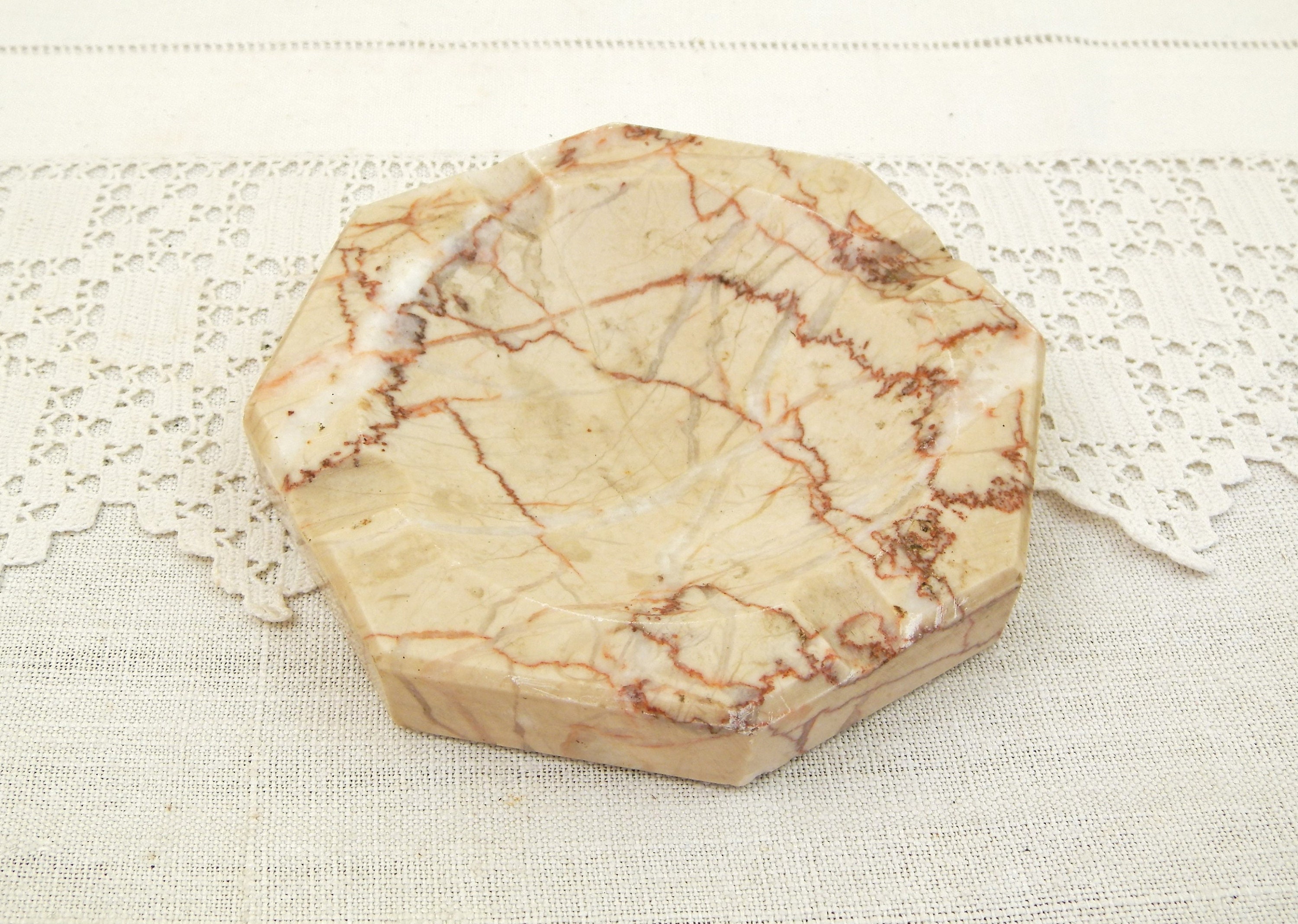 Vintage 1960s Octagonal Veined Marble Ashtray, Retro 60s Pale Beige ...