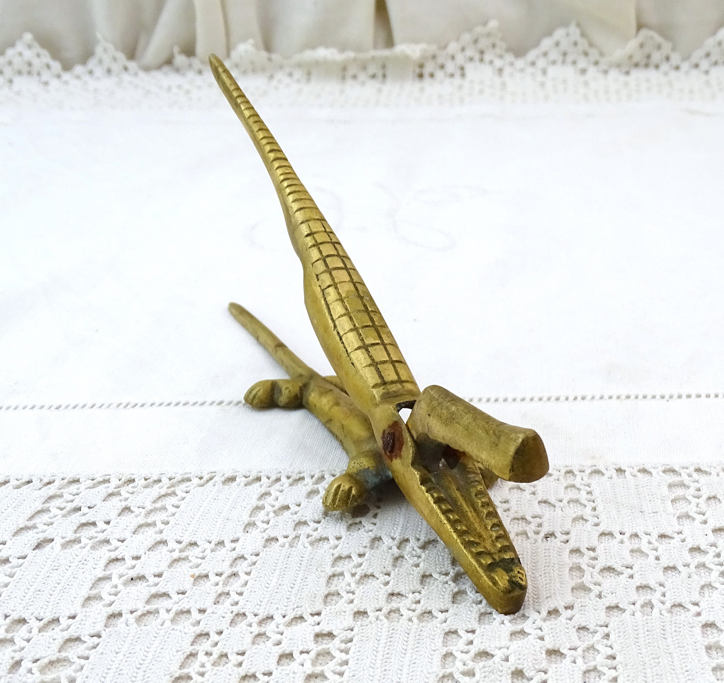 Vintage Brass Crocodile Nut Cracker, Retro Primitive Yellow Tone Cast ...