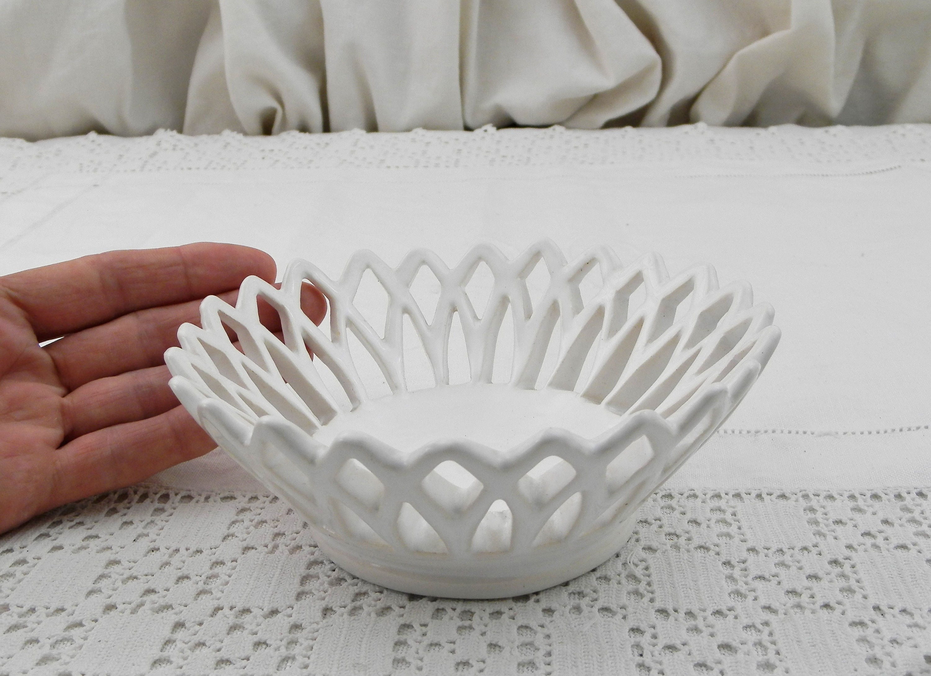 Vintage White Glazed Ceramic Cut Out Design Bowl, Retro Pierced Pottery ...