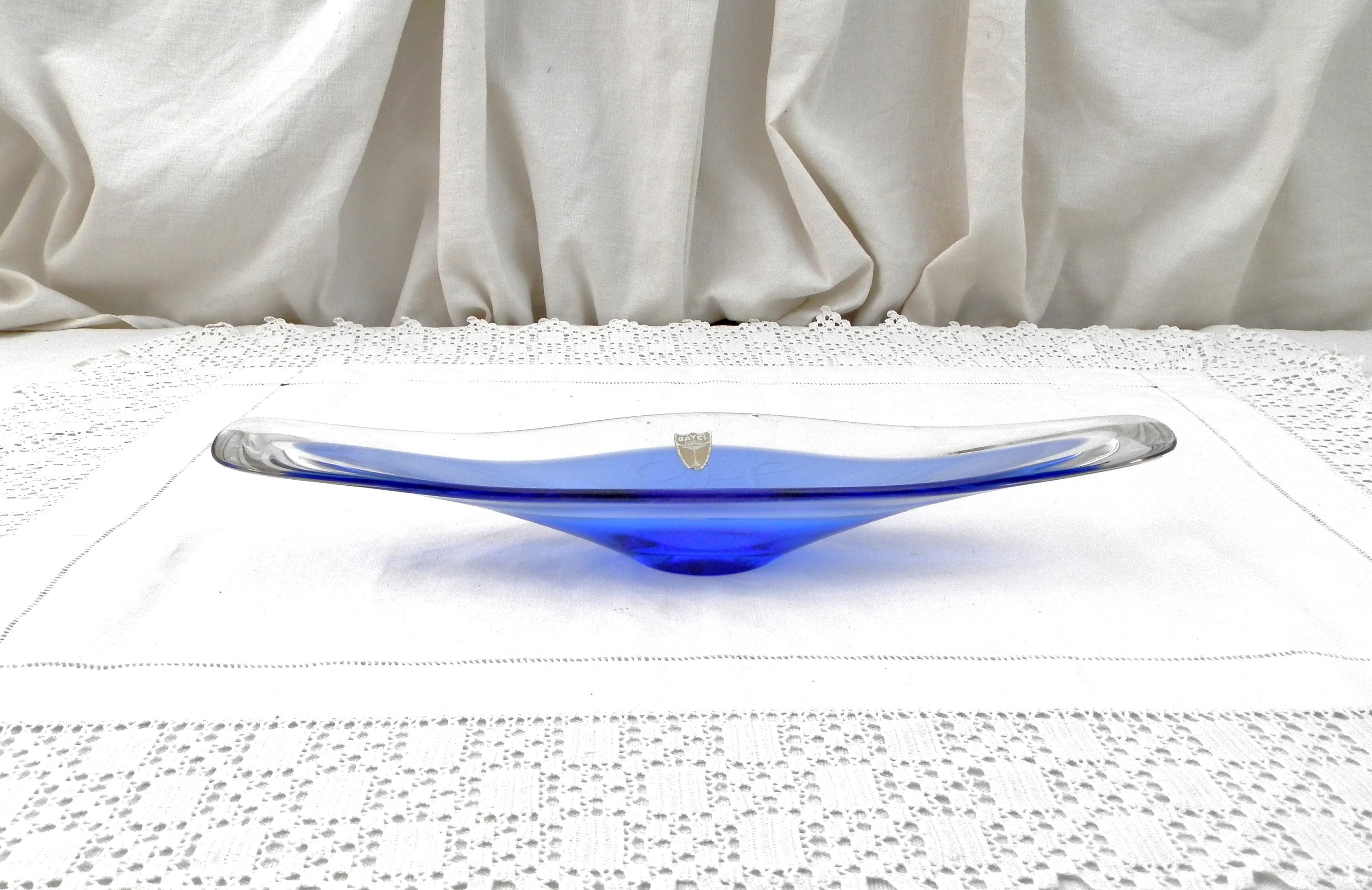Vintage French Mid Century 1960s Table Center Piece in Clear and Blue ...