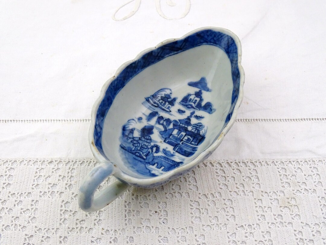 Antique Chinese Porcelain Sauce Boat With Blue and White Pattern ...