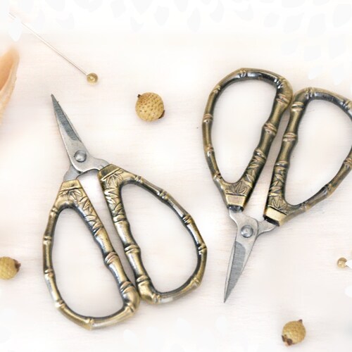 Mini Embroidery Scissors 2.5 Scissors Bamboo | Etsy