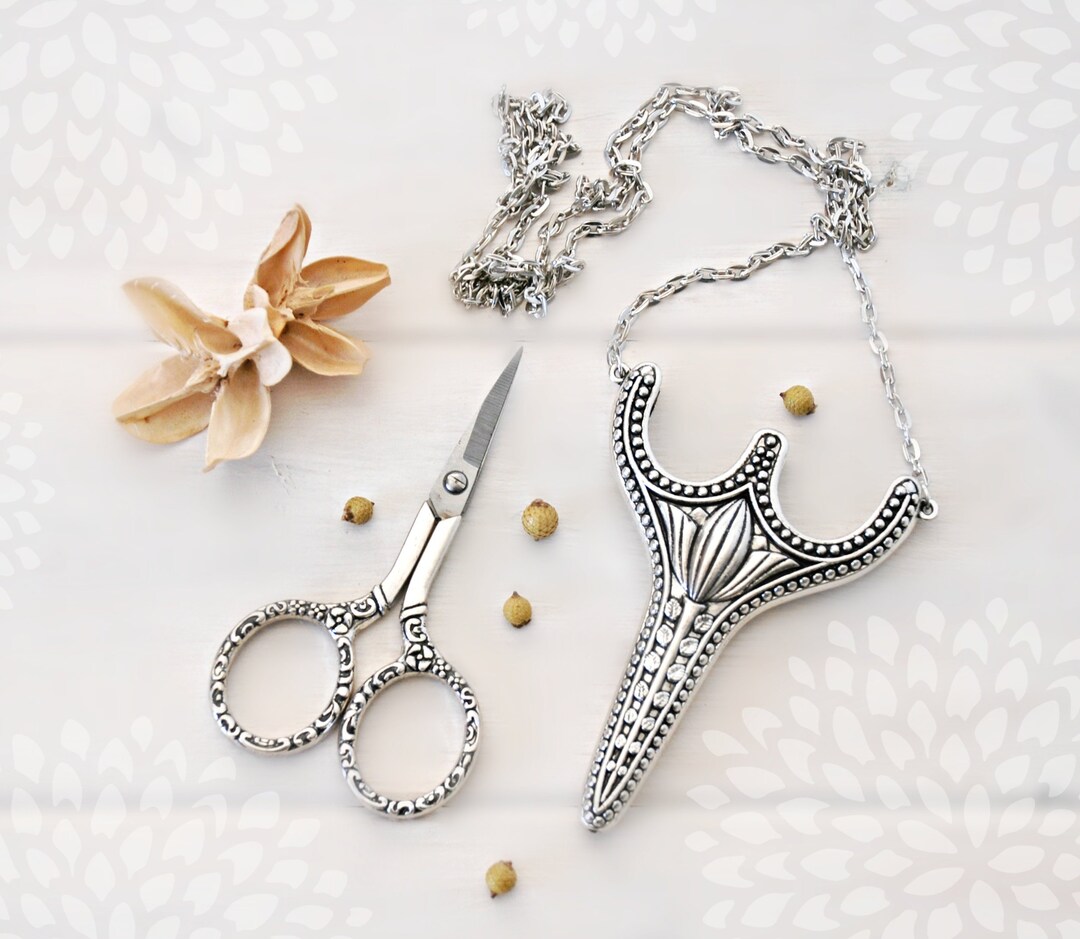 Vintage Tulip Necklace Scissors - Small Scissors - Embroidery Scissors ...