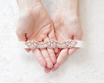 Wedding garter belt | Etsy