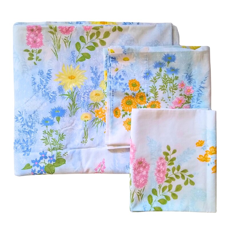 Vintage Floral Sheet - Etsy