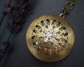 Snowflake Locket Necklace Winter Victorian Locket Necklace - Etsy