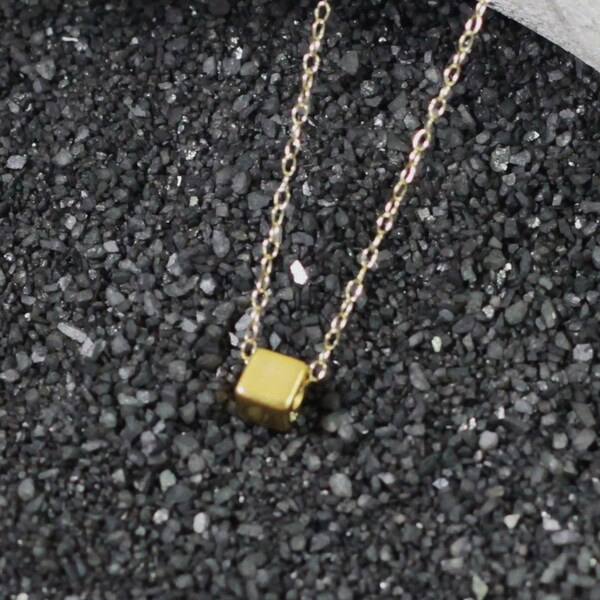 Gold Cube Necklace - Etsy