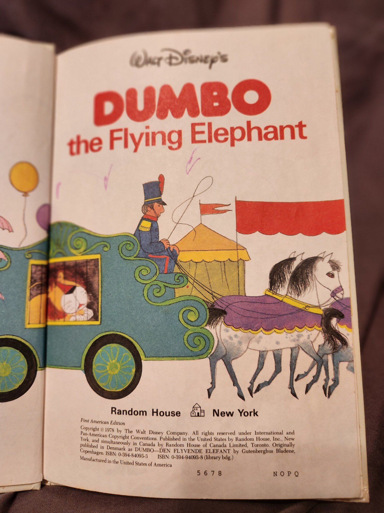 Vintage Dumbo the Flying Elephant 1978 - Etsy UK