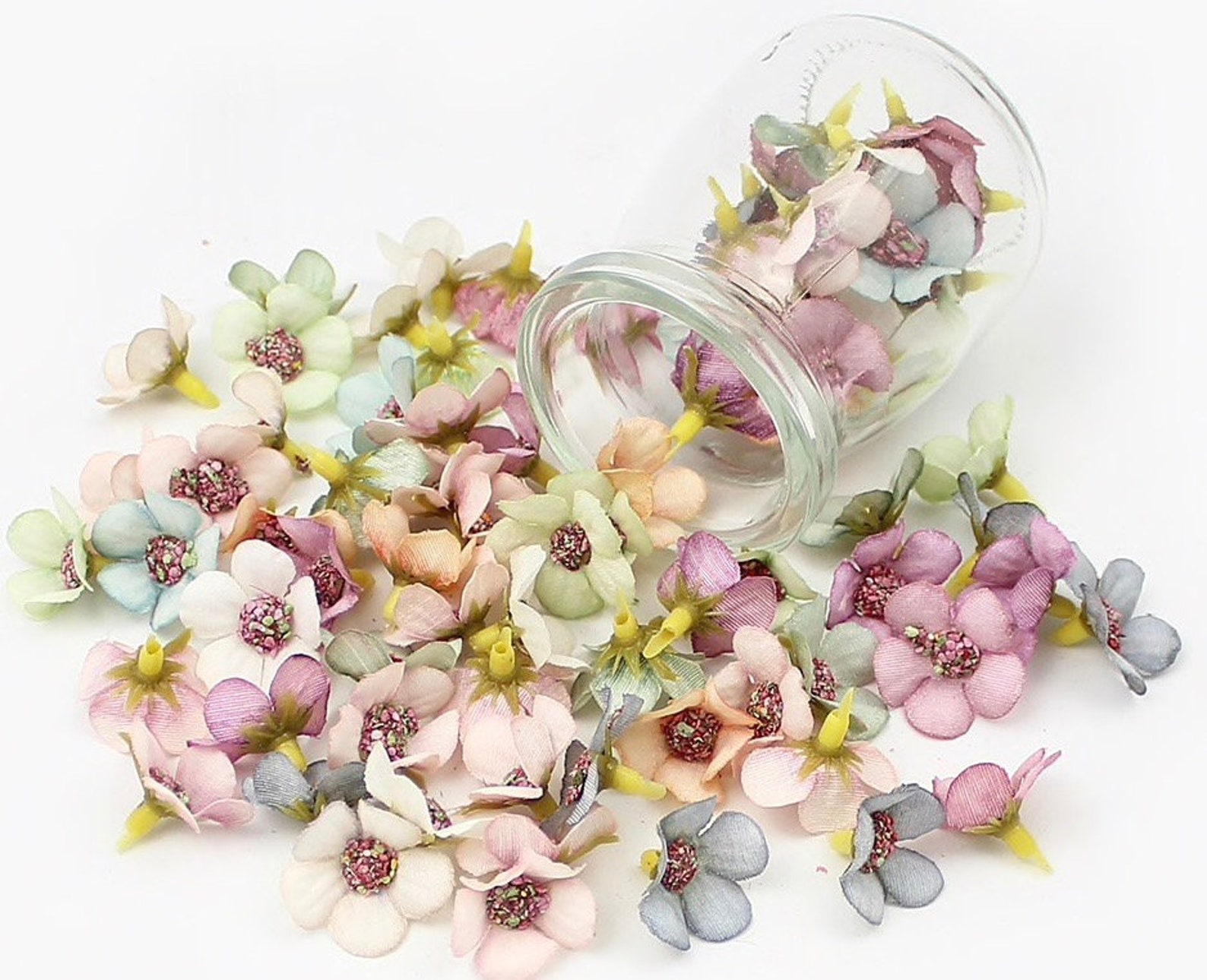 50 Silk Mini Daisies, Millinery Flowers - Etsy