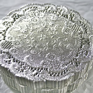 Metallic SILVER 4" Doilies, French Lace, Vintage Style - Etsy