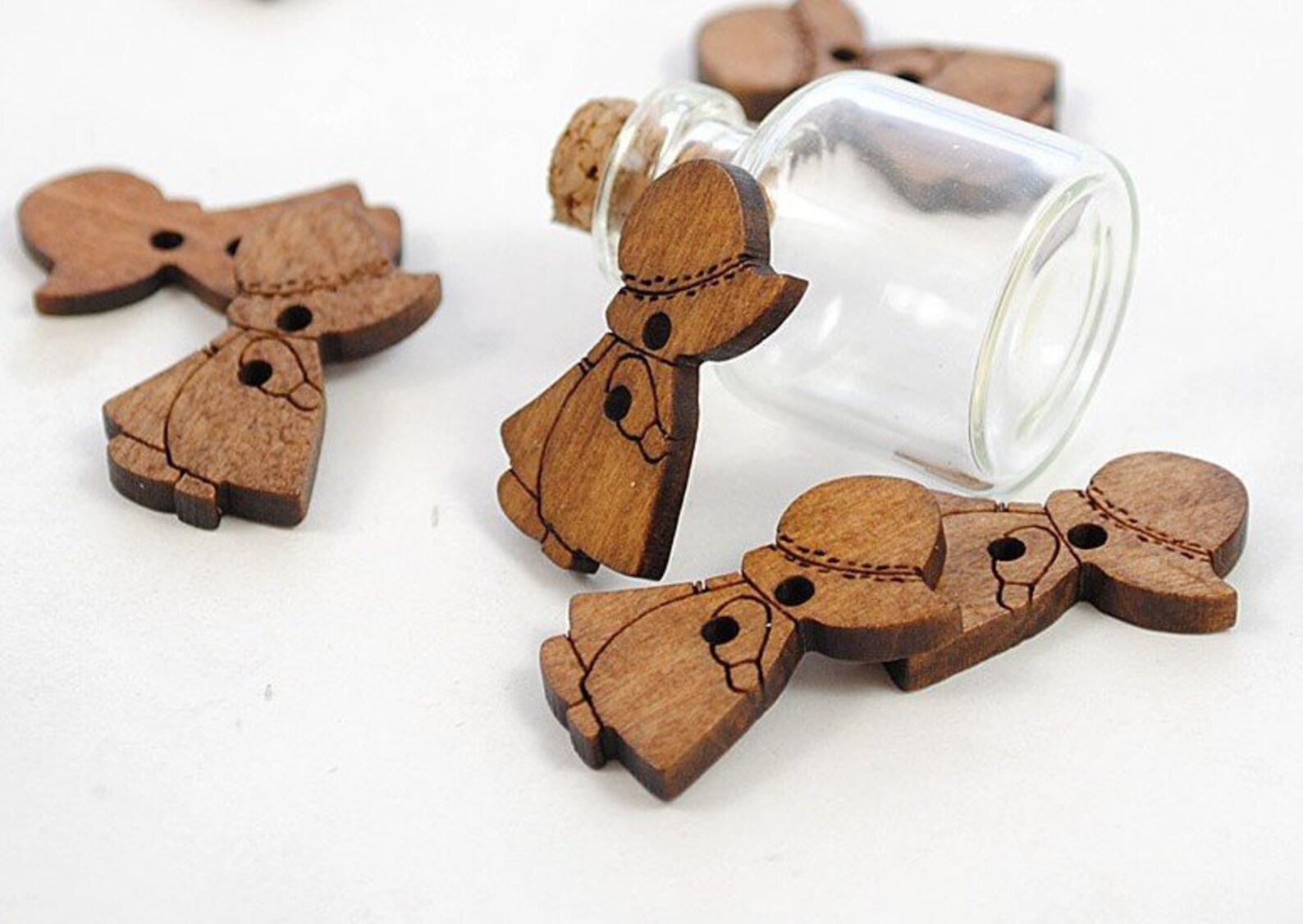 10 Adorable Peasant Girl Buttons - Etsy