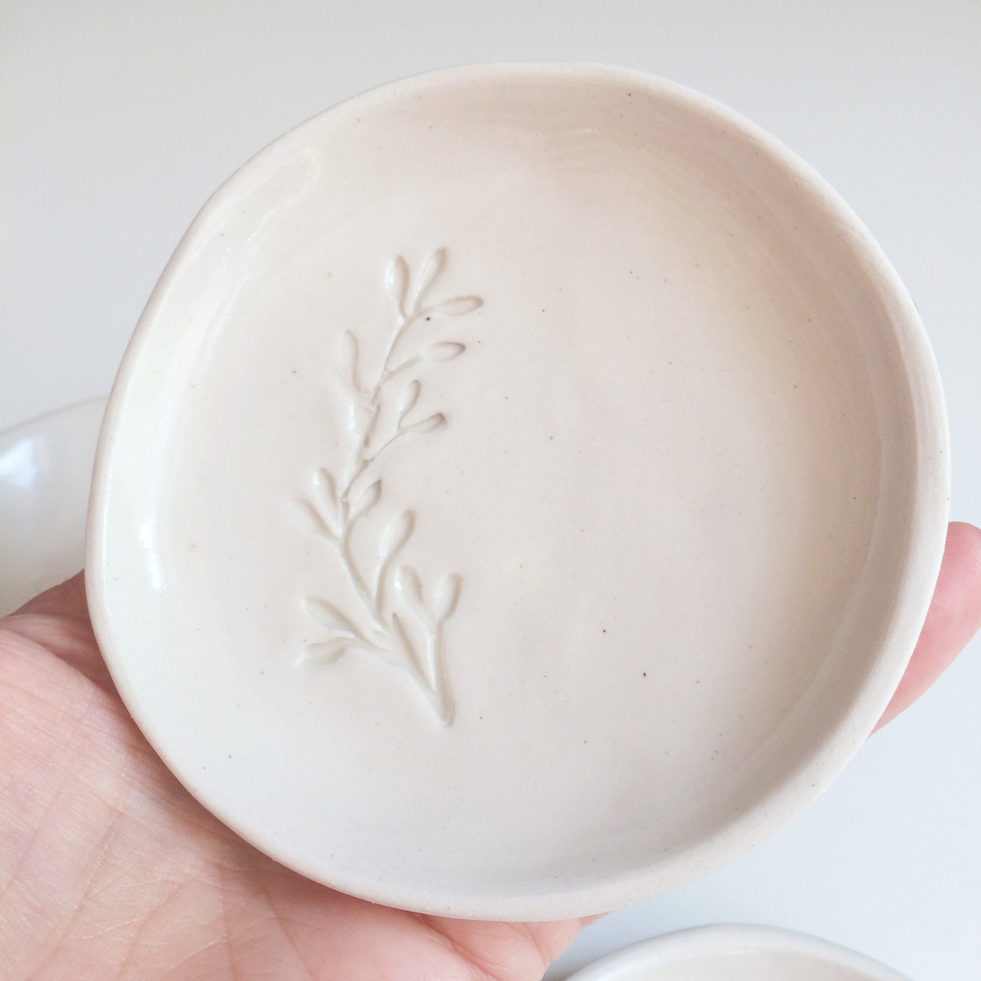 Nature jewelry dish - small ceramic plate set - dragonfly ring holder