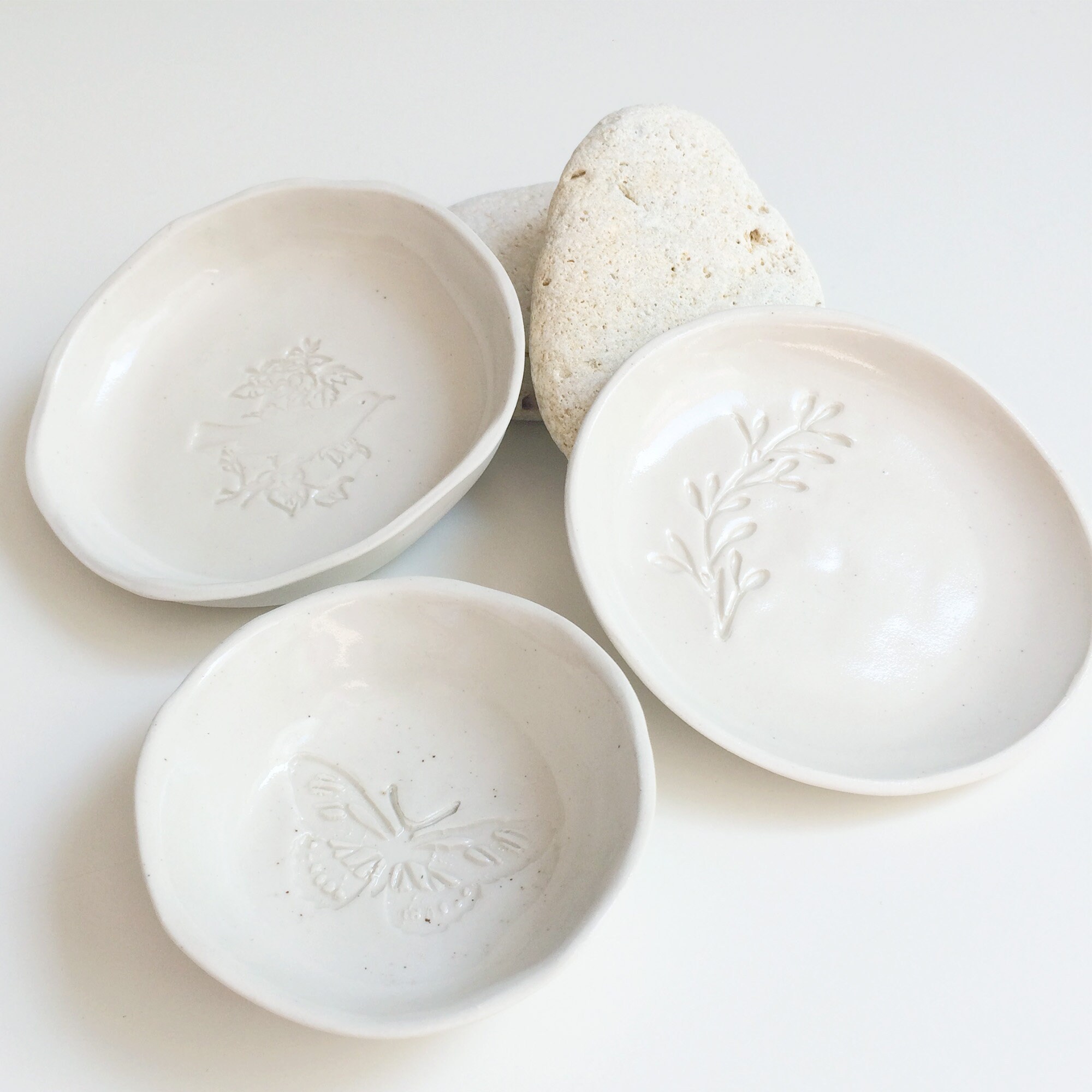 Modern jewelry dish set - small trinket dish - nature ring holder ...