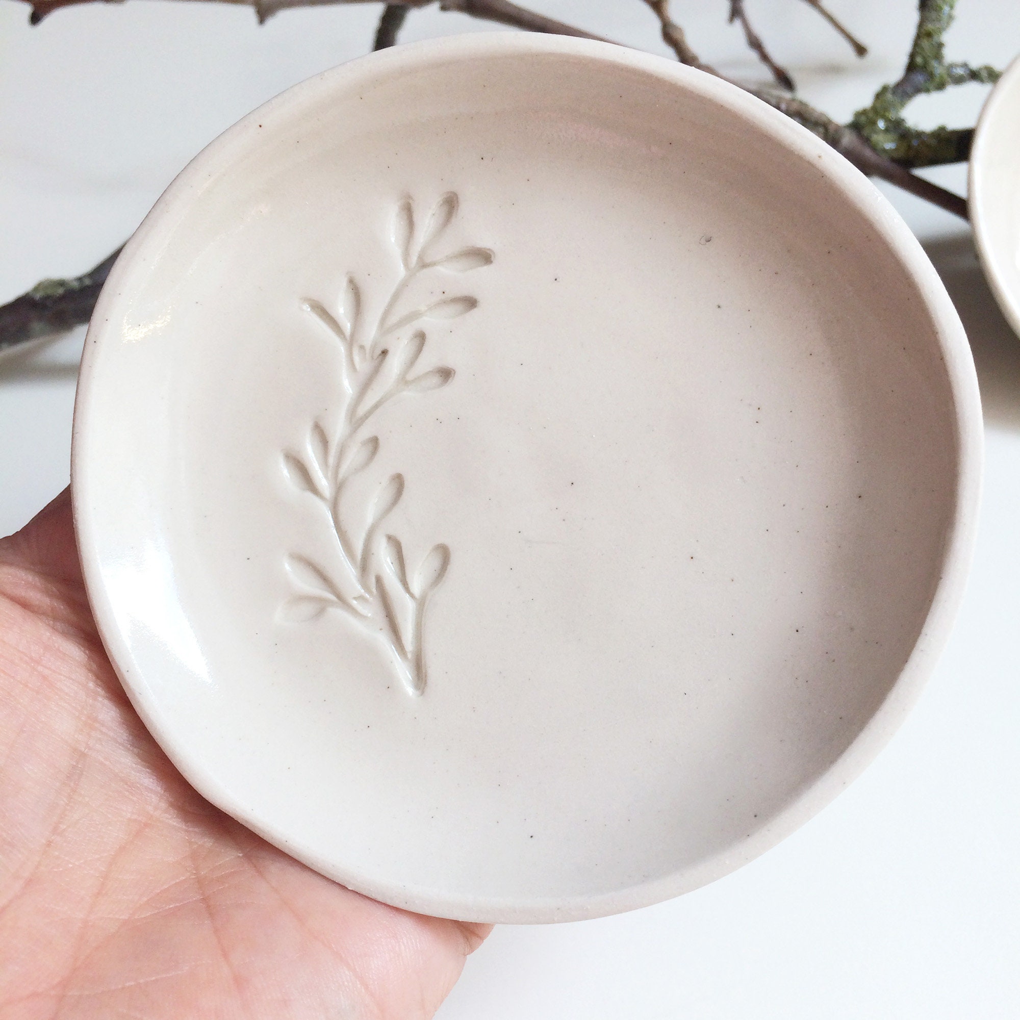 Modern jewelry dish set - small trinket dish - nature ring holder ...