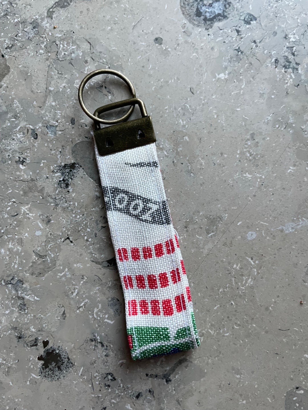Svenskt Tenn Key Chain / Sweden / Classic Pattern Manhattan by Joseph ...