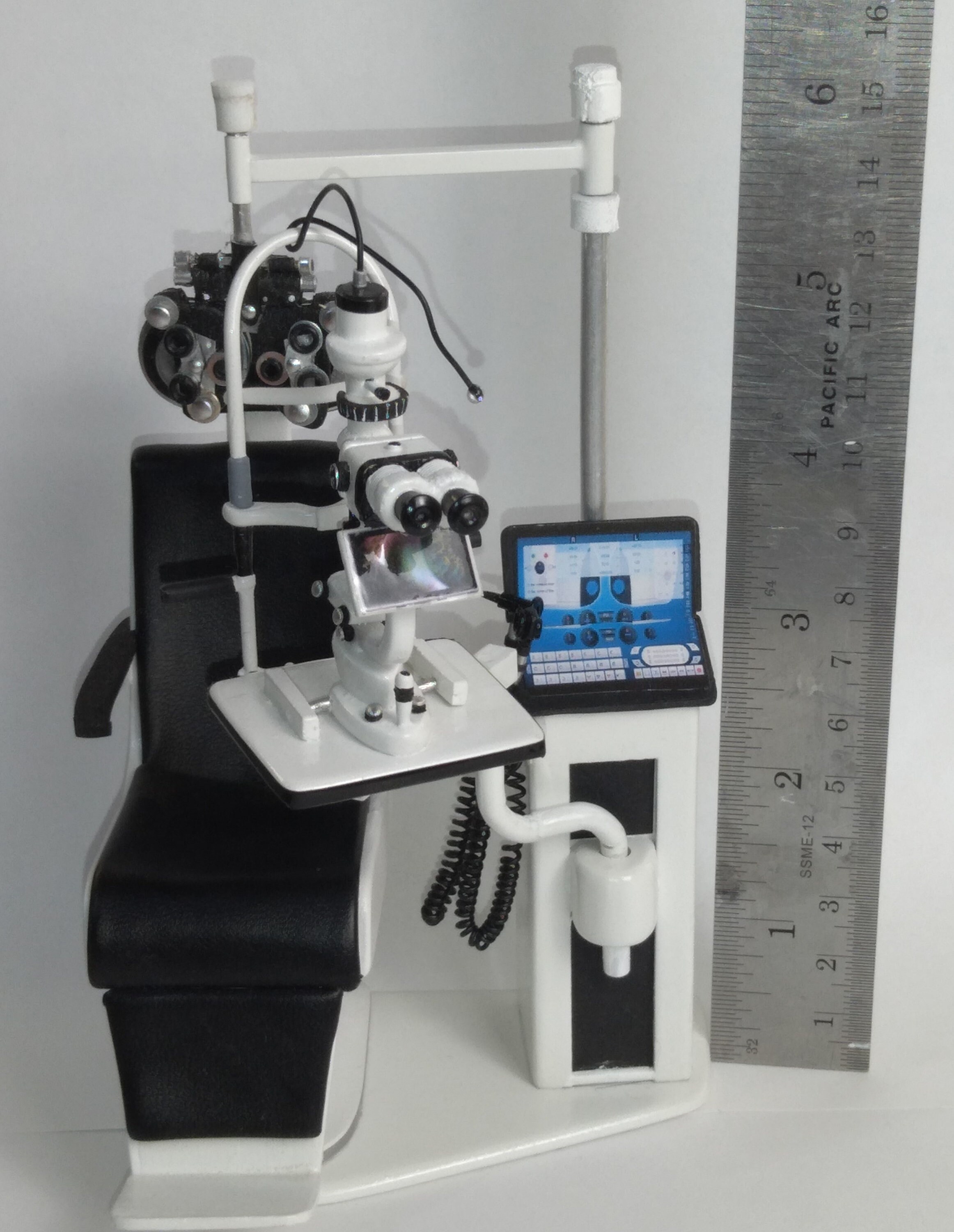 Doll Miniature Handcrafted Medical Optometry Set Eye Doctor 1/12th ...