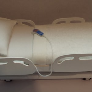 Dollhouse Miniature Handcrafted Medical Modern Hospital Bed 1/12th ...