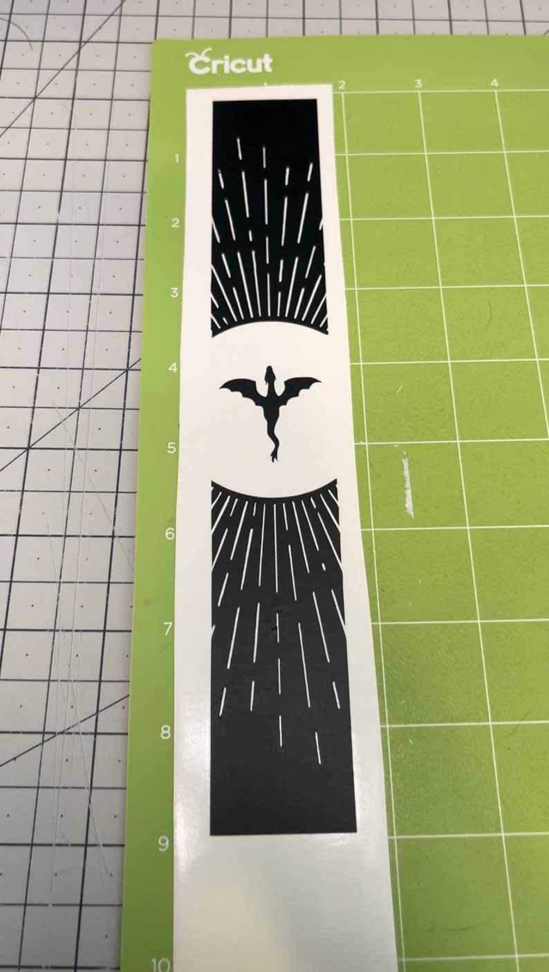 Fourth Wing Edge Spray Stencil PNG, Dragon Stencil, Vinyl Stencil ...