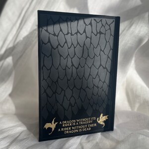 Fourth Wing Bookbinding Cover Design PNG File, Vinyl Book Cover Design ...