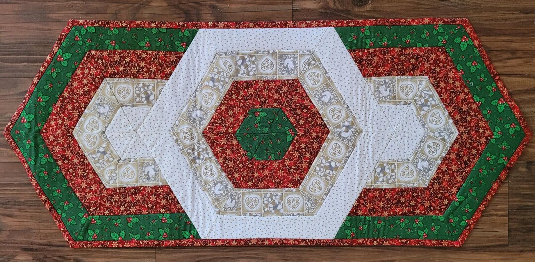 Elegant Christmas Quilted Hexagon Table Runner - Etsy