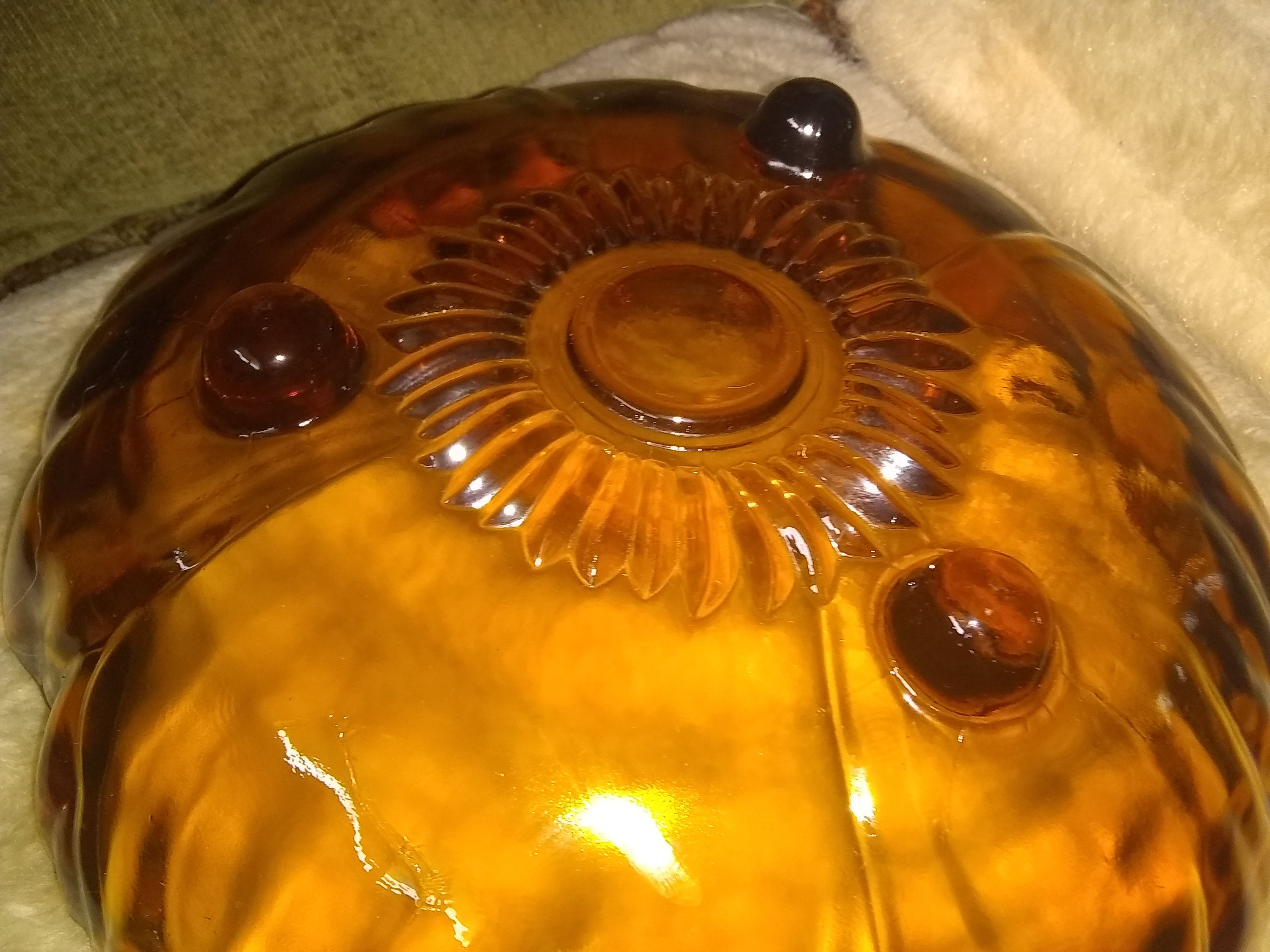 Vintage Amber Glass Flower Shape Centerpiece/serving Bowl - Etsy