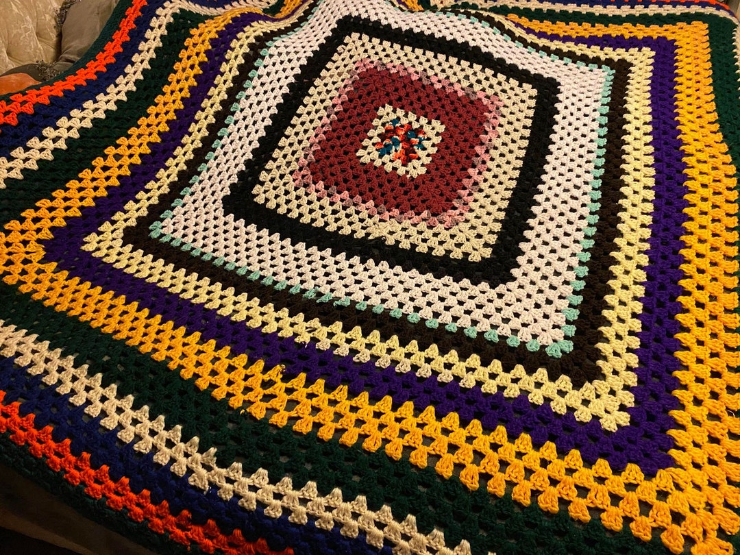 Vintage MCM 70's Multicolor Crochet Afghan Bed Spread Blanket 102 X 104 ...