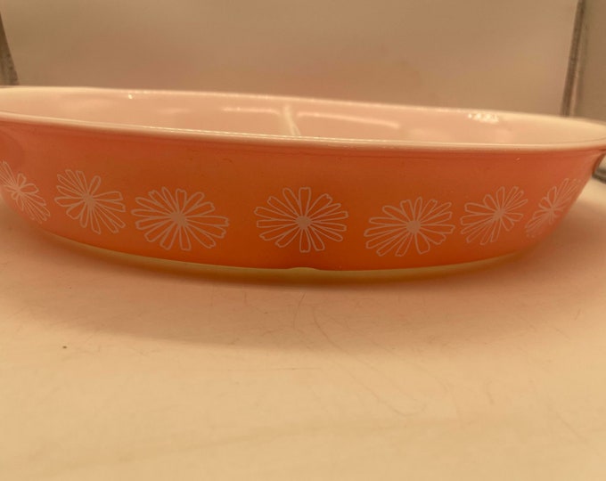 Vintage Pyrex Pink Daisy Divided Oval Casserole Dish 1.5 Quart No Lid ...