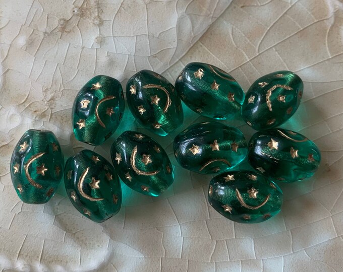 Czech Glass Oval Crescent Moon Beads - Green With Gold Details ...
