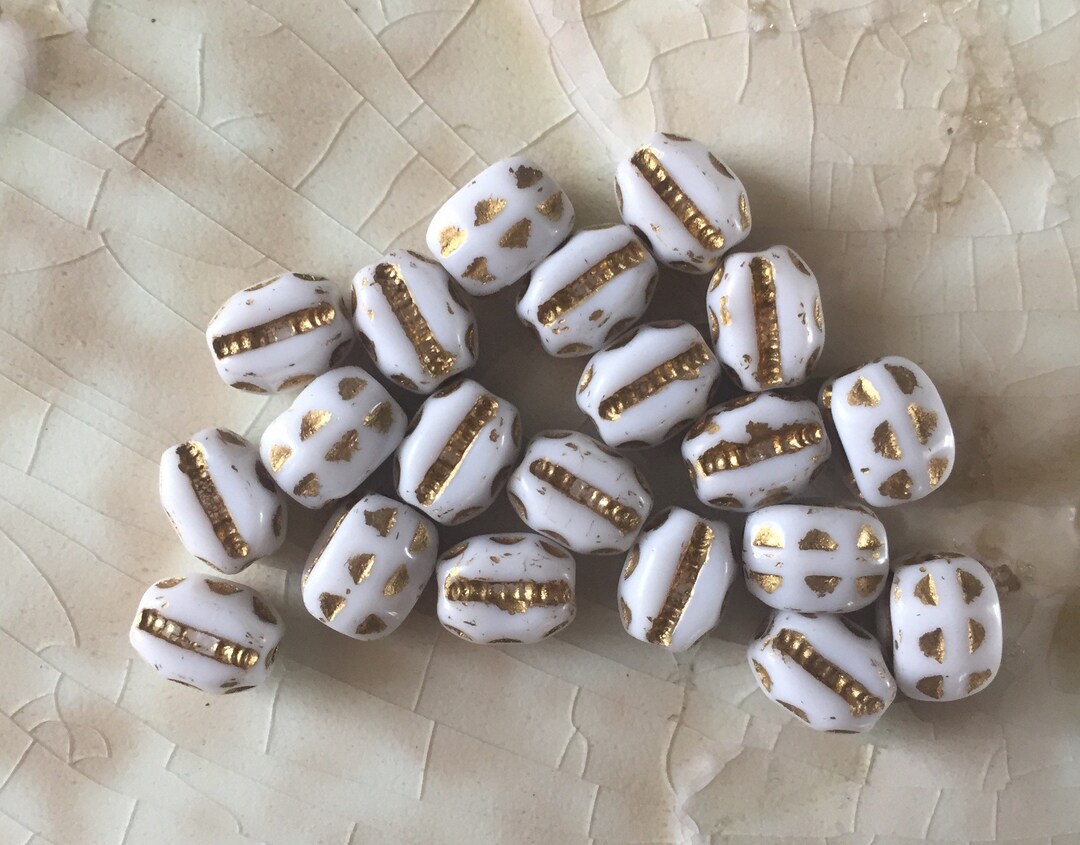 Czech Glass Small Cowrie Shell Beads White With Gold Finish Summer ...