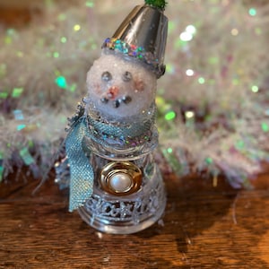 Glass Snowmen, Glass Snowman, Glass Bottle Snowman, Christmas Decore - Etsy