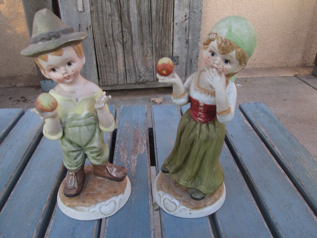 Peasant Children Ceramic Figurines - Etsy Nederland