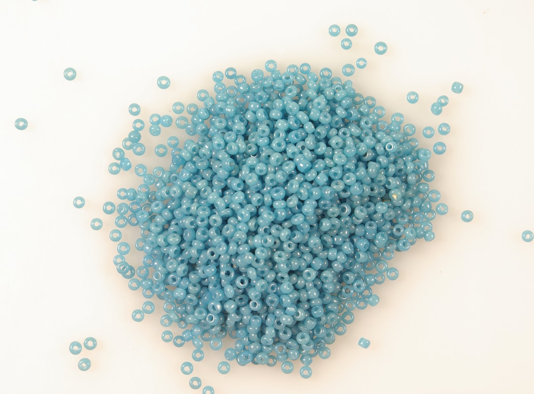 Size 13/0 Mediterranean Capri Blue Greasy Waxy Glass Seed Beads 10g - Etsy