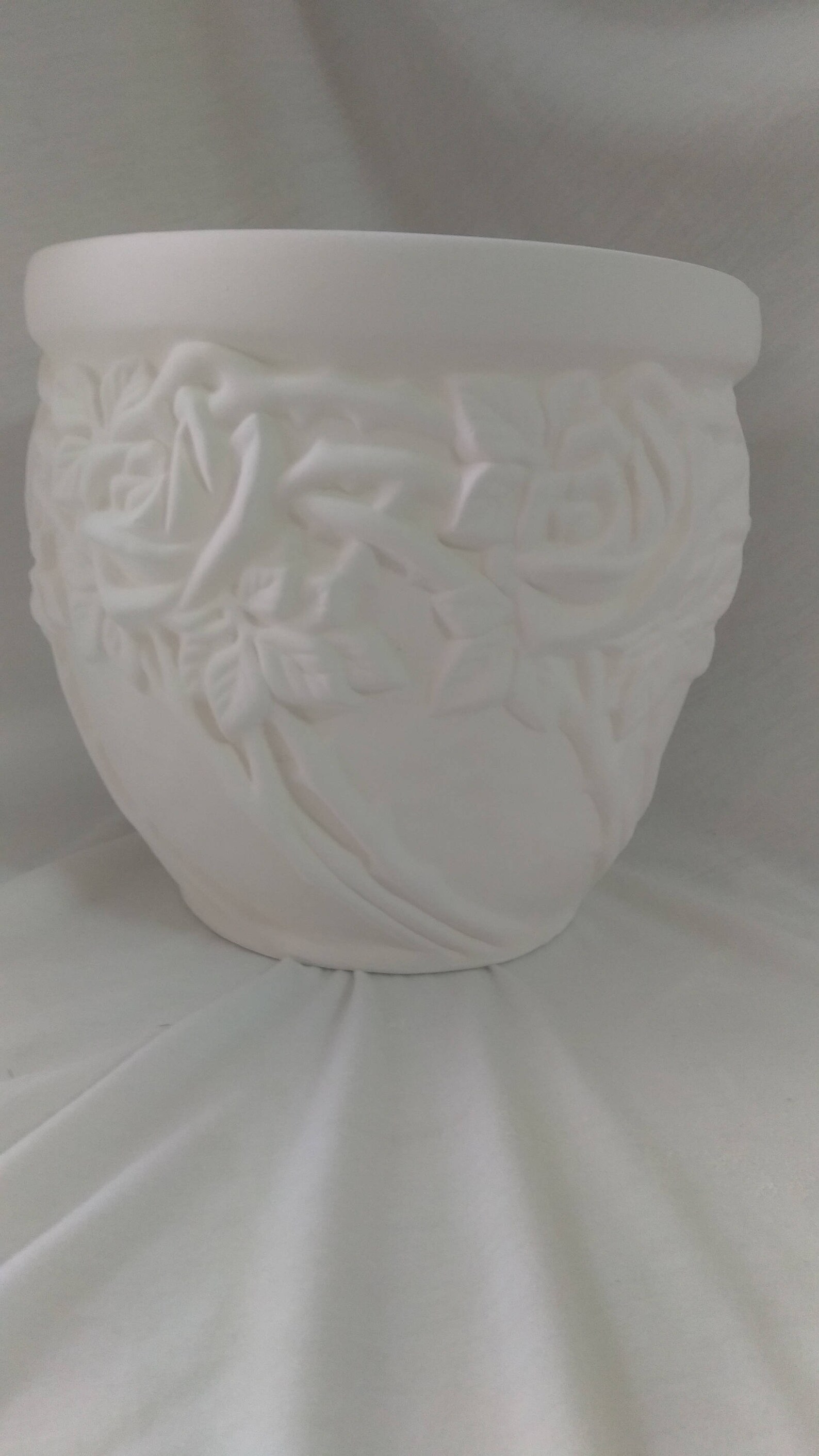 Large Rose Embossed Ceramic Planter / Flower Pot 8 X - Etsy