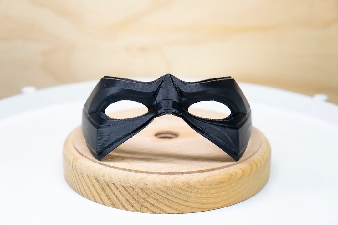 Robin Cosplay Mask 3D Print - Etsy