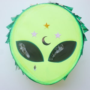 Alien Pinata Kit | DIY Pinata | Do It Yourself Projects | Kids Crafts ...