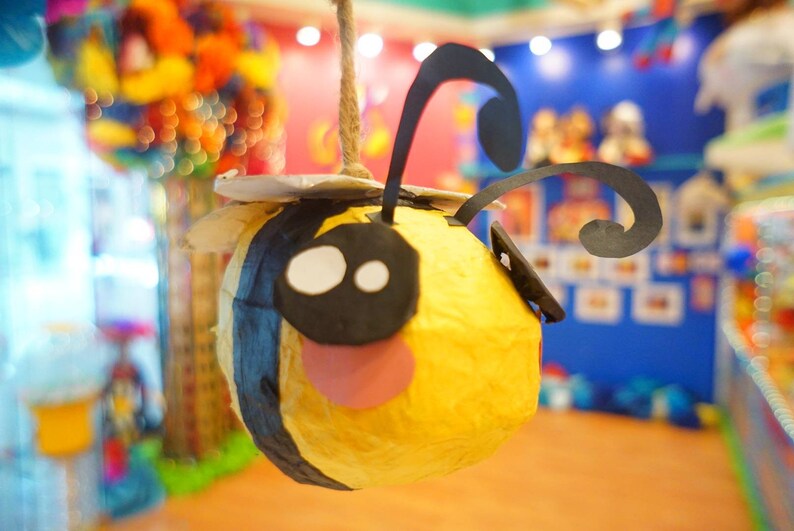 Pinata Bee| Pinata Bug Party | Fun Party Game | Fun Photo Prop ...