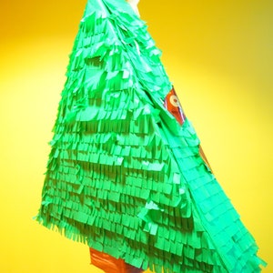 2D Pinata Christmas Tree | Fun Party Game | Party Decor | Christmas ...
