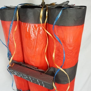 Pinata TNT Dynamite | Fun Pinata | Cute Photo Prop | Fun Party Game ...