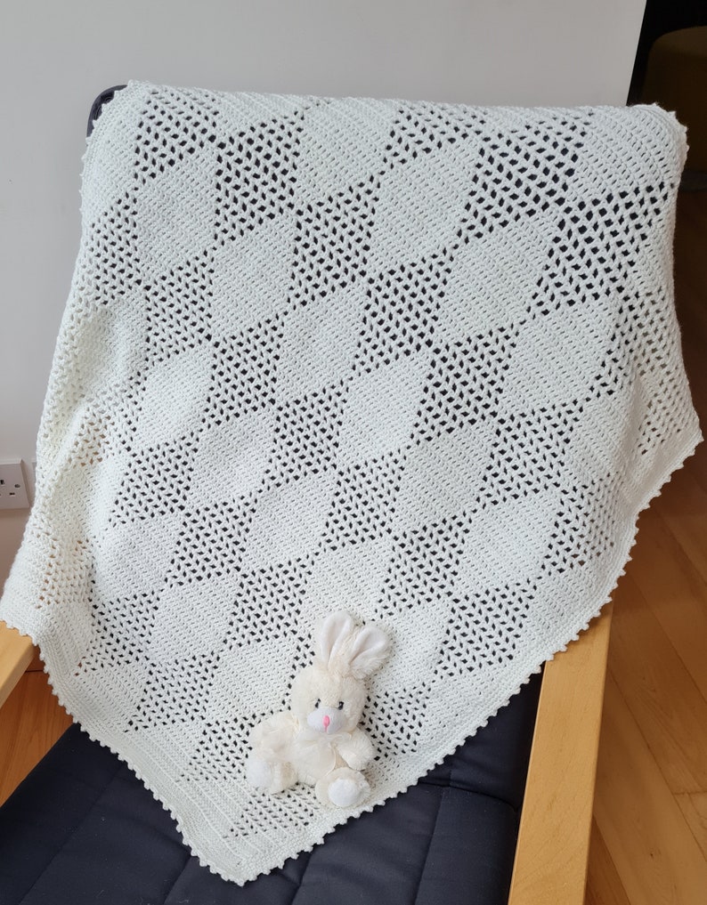 Crochet Blanket Pattern Diamond Checkers Filet Blanket PDF Uk - Etsy