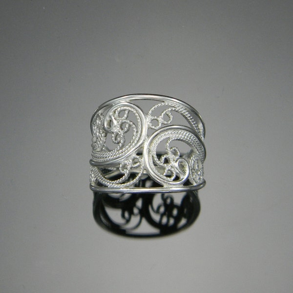 Russian Filigree - Etsy