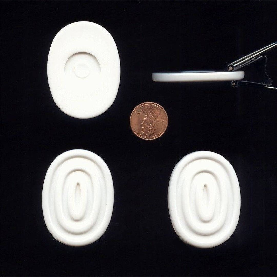 12 Vintage Japanese White Oval Bullseye 48x35mm. Deco Cabochon Plaques ...