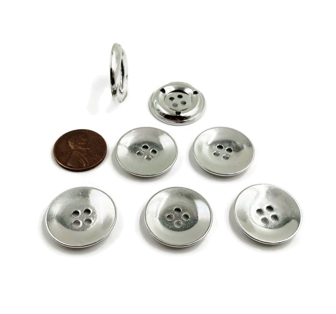 18 Vintage Silver Aluminum Metal Classic Style 22.5mm. Round 4-hole ...