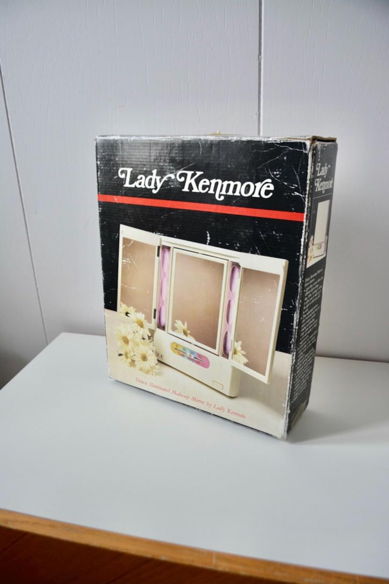 Vintage Lady Kenmore Lighted Makeup Mirror. Tri-fold 80s 90s Mirror ...